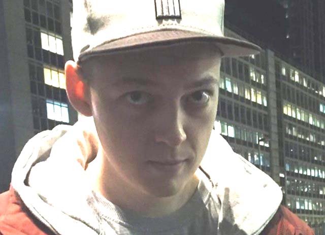 Escapee Raphael Kennedy Tech Artist at Jellyfish – THE ART OF VISUAL ...